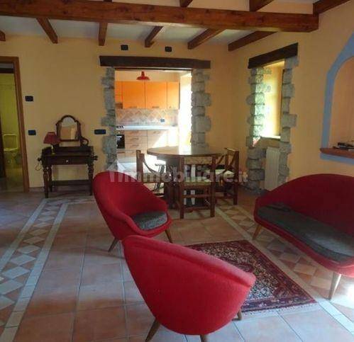 Trilocale vicolo Alle Fontane, Bieno, San Bernardino Verbano