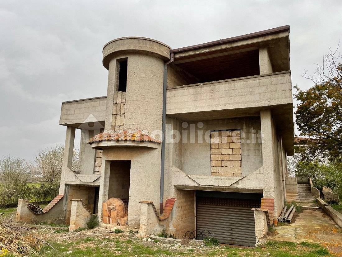 Rustico via Castellana, Turi