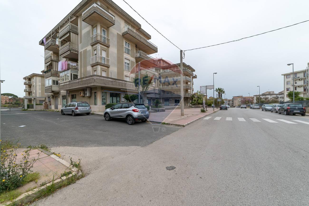 Appartamento via Tenente Giuseppe Cataldo 36, Centro, Caltagirone