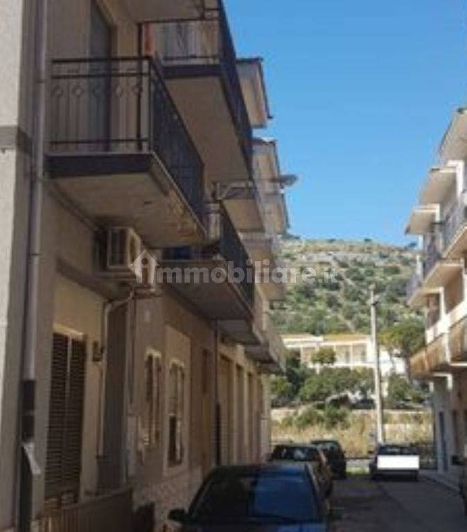 Appartamento via Mendel 15, Centro, Scicli