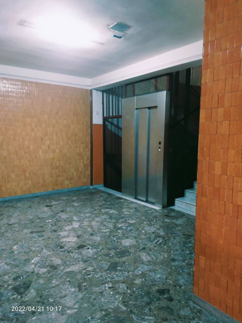 Trilocale via Genova 50, Tre Carrare, Taranto