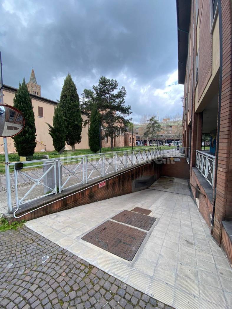 Garage - Box in Vendita