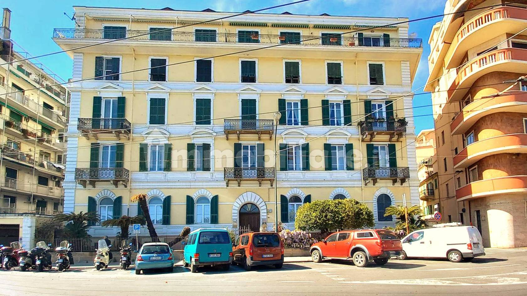 Appartamento ottimo stato, piano rialzato, Porto Vecchio, Sanremo