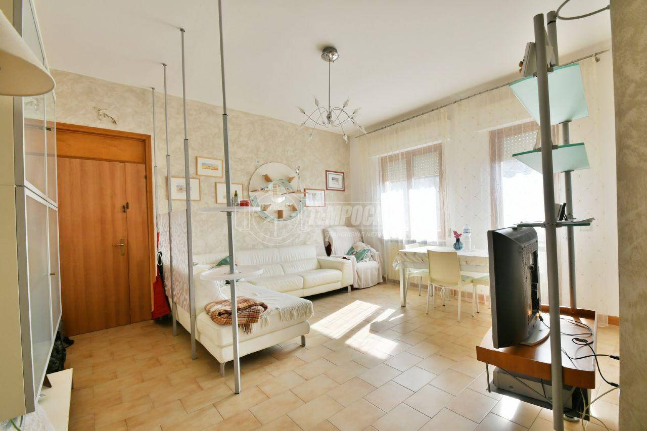 Quadrilocale Strada Cascinare, Cascinare, Sant&#x27;Elpidio a Mare