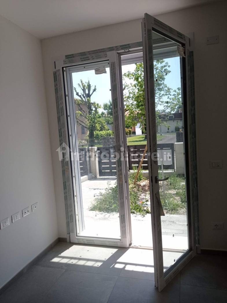 Bilocale nuovo, piano terra, Renazzo, Cento