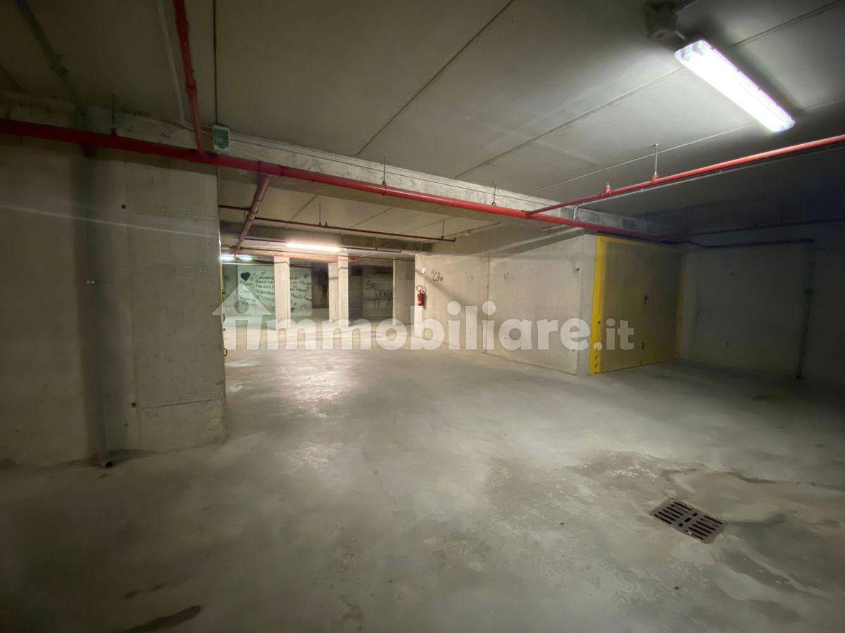 Garage - Box in Vendita