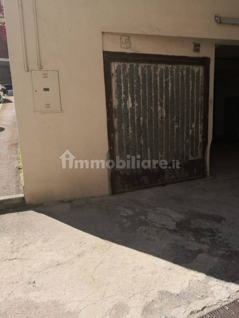Garage - Box in Vendita