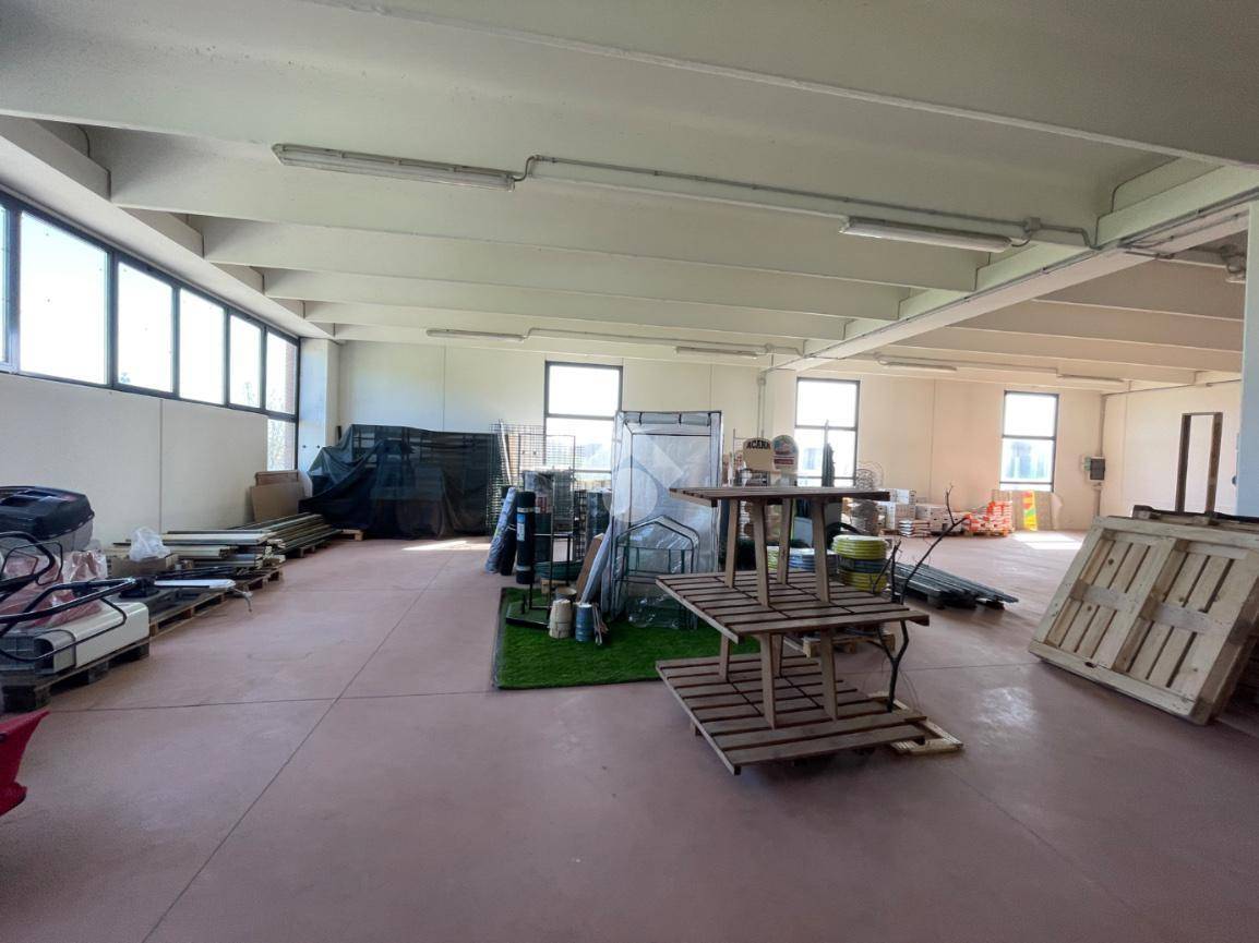 Laboratorio in Vendita