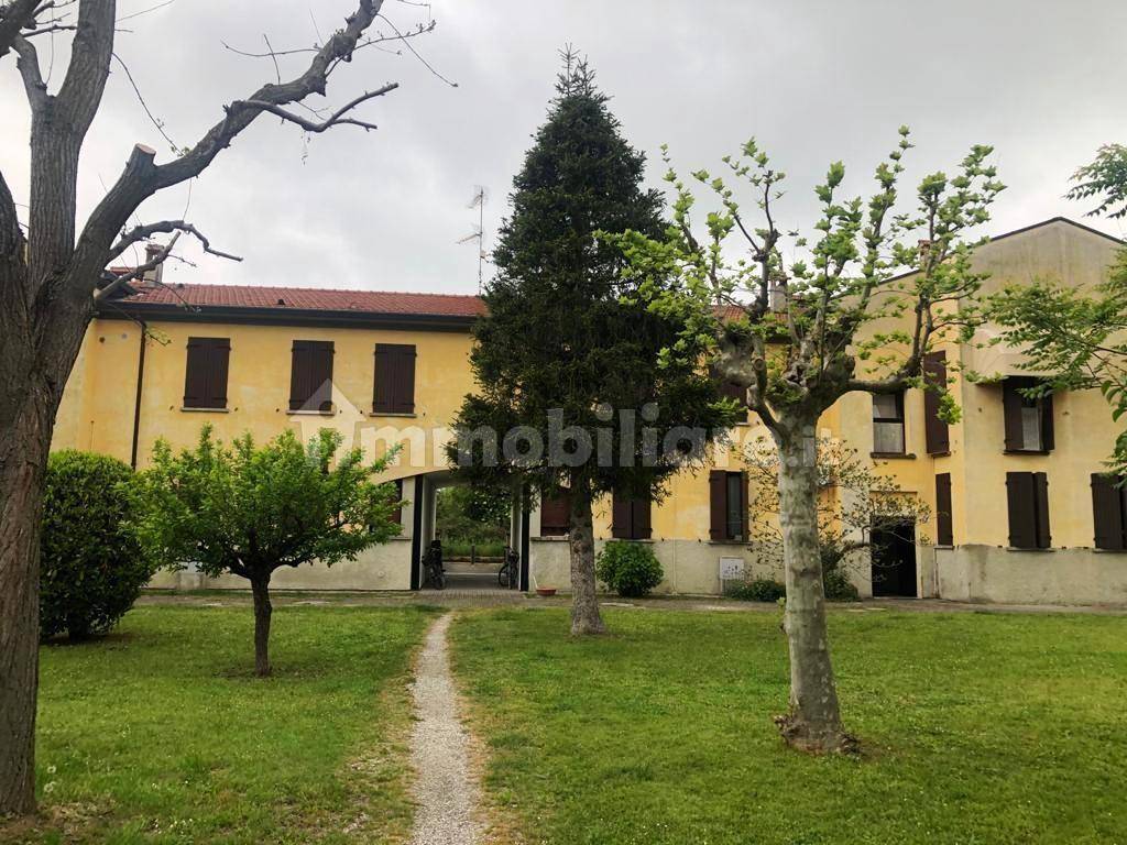 Trilocale buono stato, primo piano, Centro, Fusignano