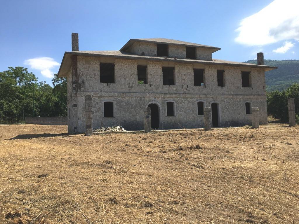 Villa bifamiliare Variante Strada Provinciale Turci, Cesinali