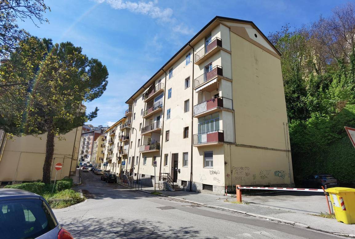 Quadrilocale via Leonardo Da Vinci 4, Centro, Potenza
