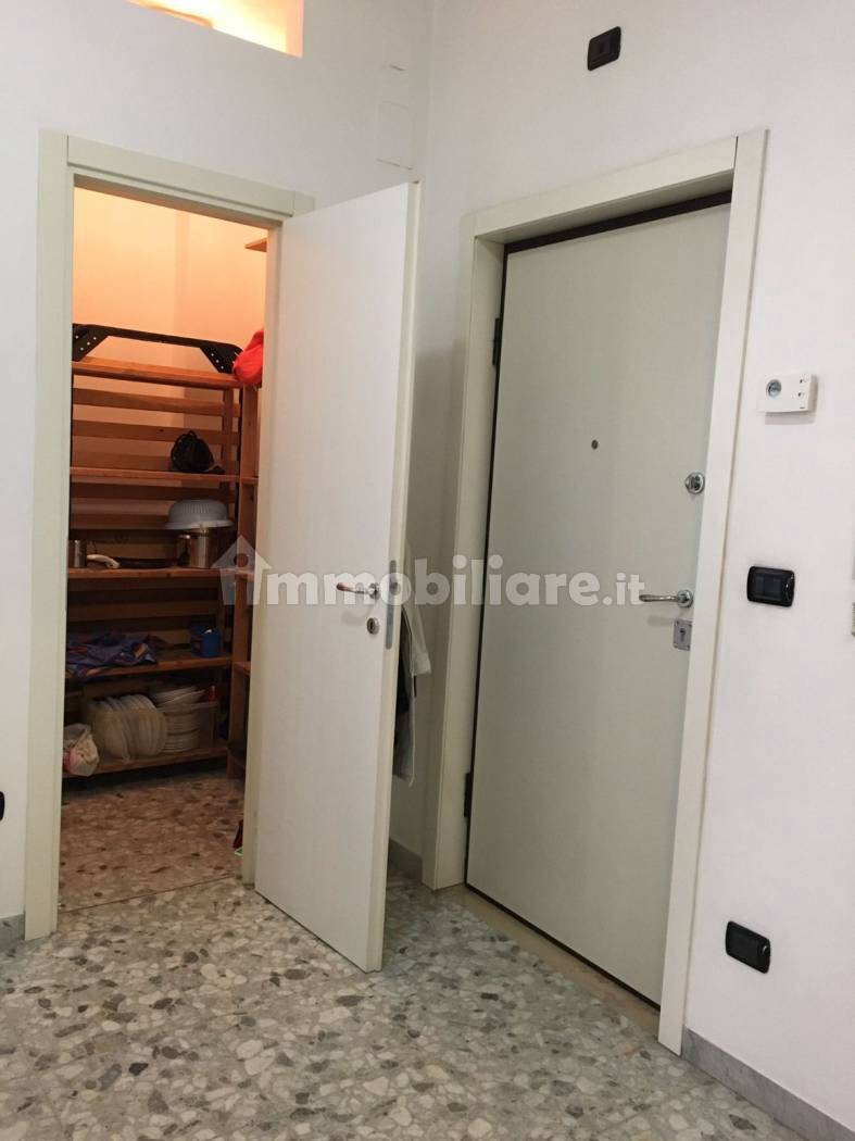 Trilocale via Caduta del Forte, Via Venezia - Lungofiume Paolucci, Pescara