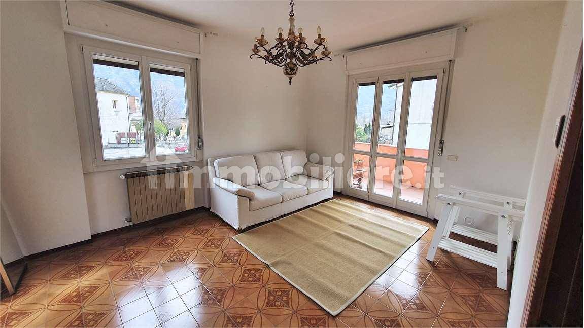 Trilocale via Repubblica dell&#x27;ossola, 31, Centro, Premosello-Chiovenda