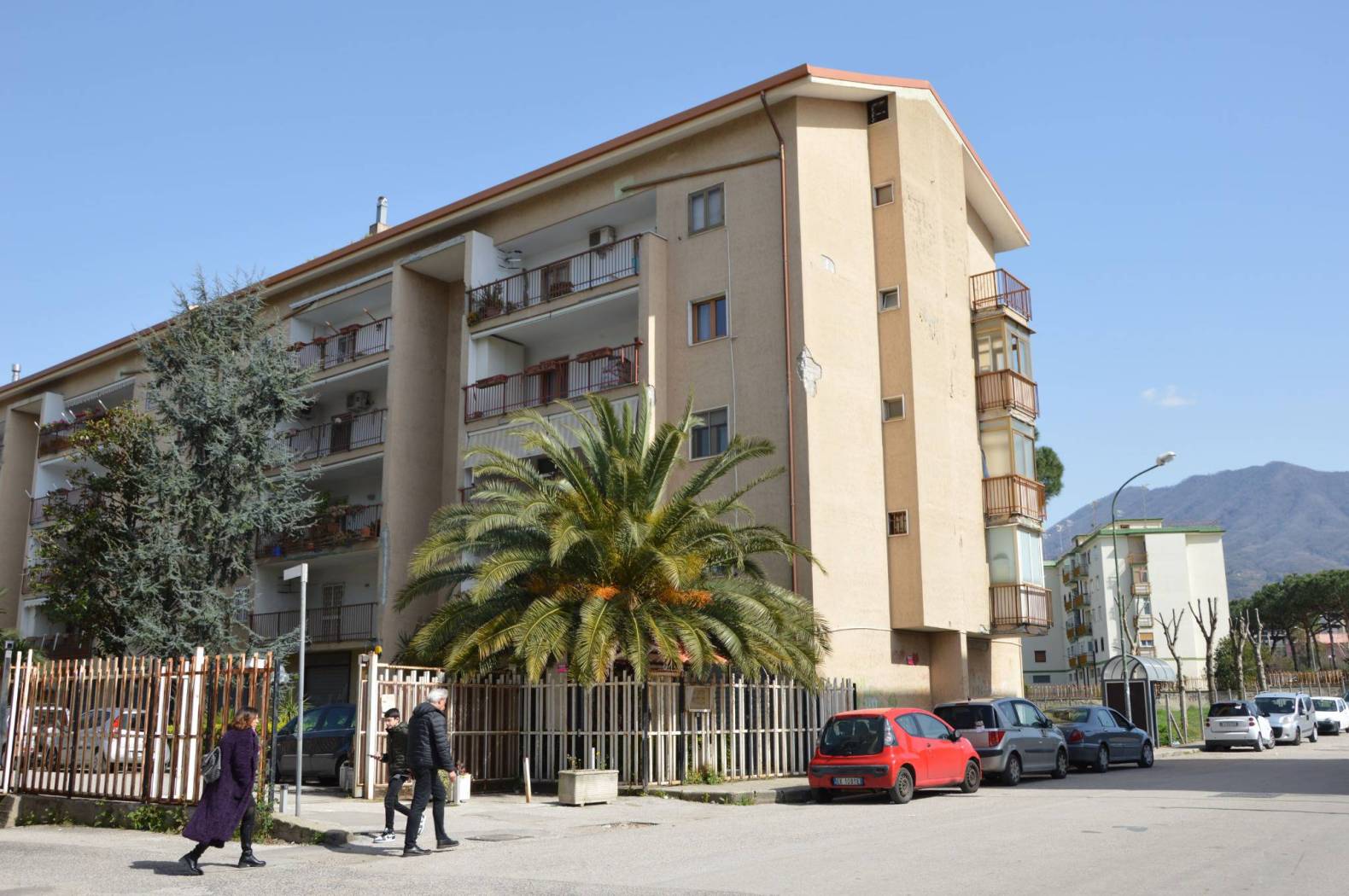 Locale commerciale in Vendita