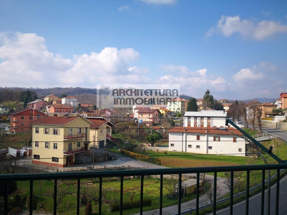 Appartamento via Nazionale 173, Centro, Carcare