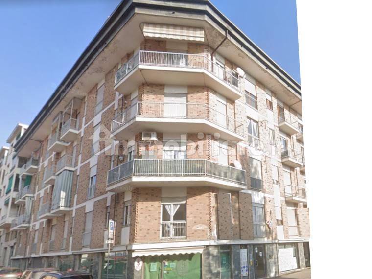 Trilocale via Edmondo De Amicis 9, Centro Storico, Asti