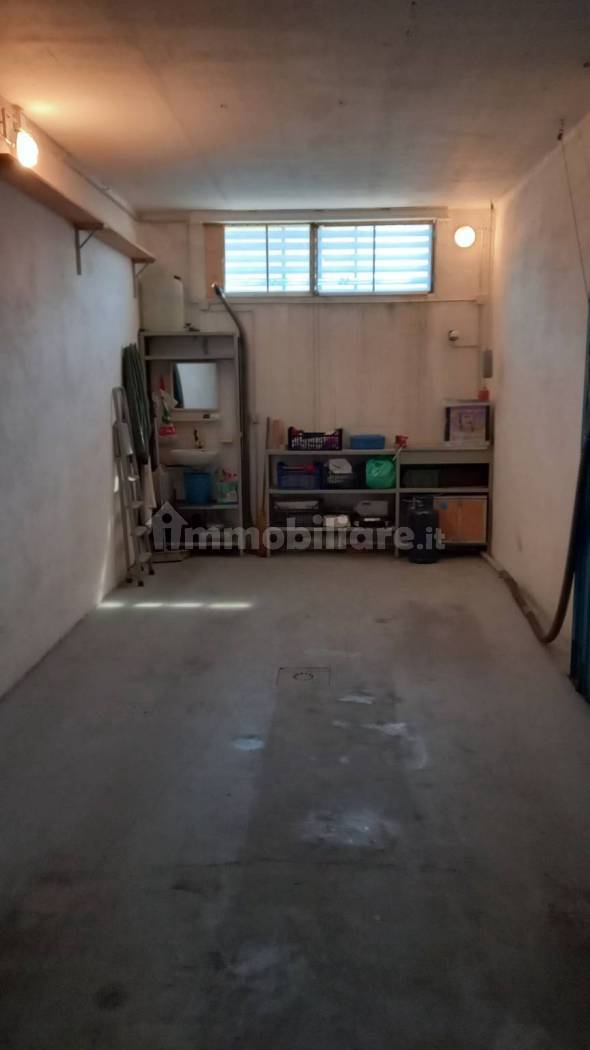 Garage - Box in Vendita