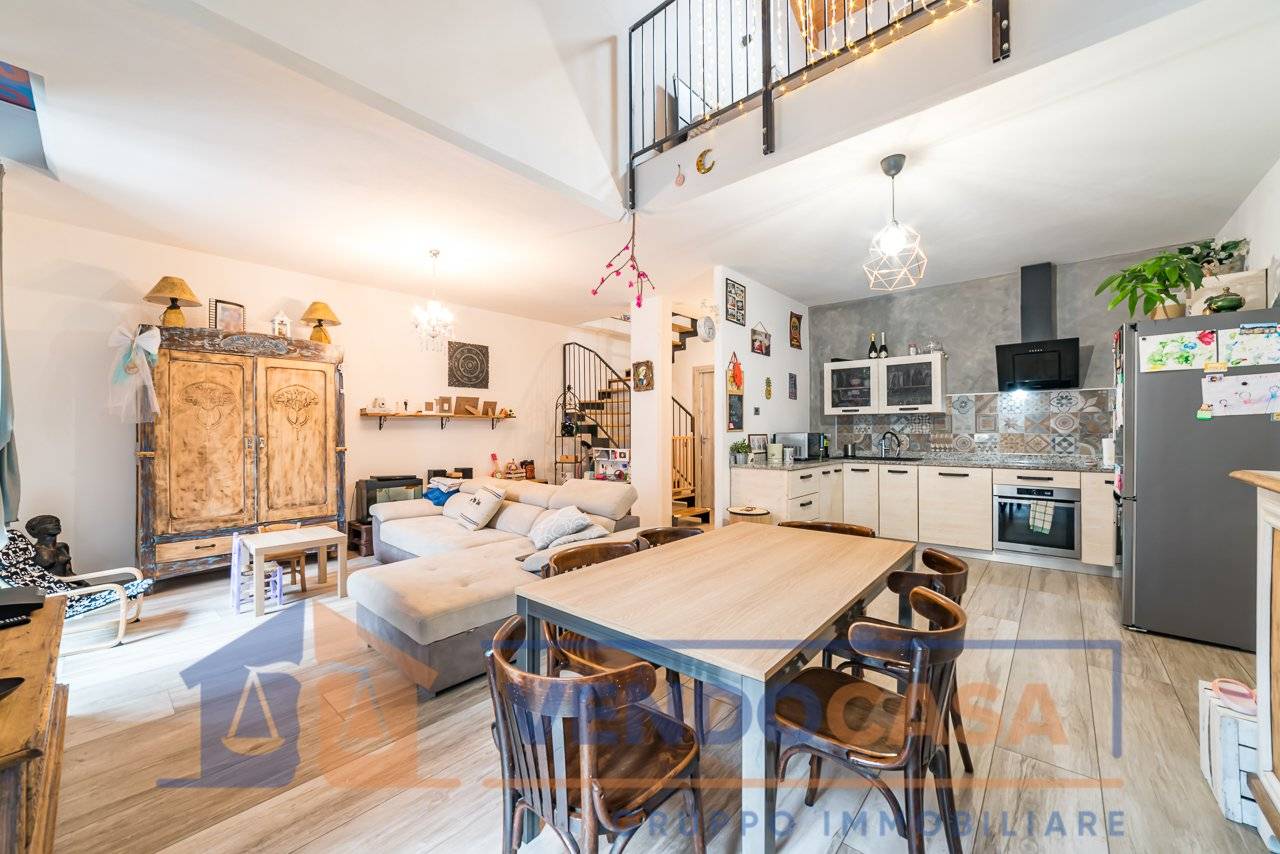 Quadrilocale via Donaudi 41, Centro, Saluzzo