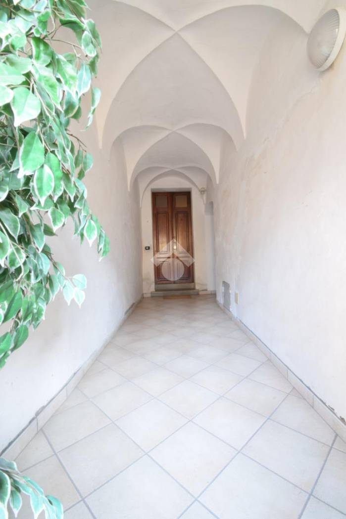 Bilocale via Emilio Chanoux 108, Centro, Chatillon