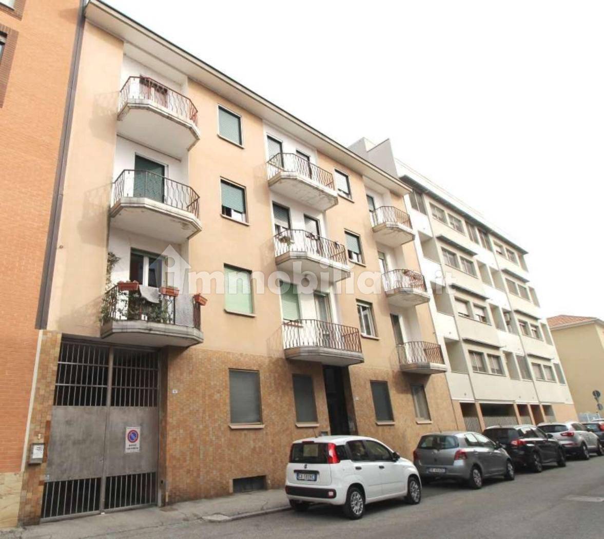 Bilocale via Massaia, 14, Bicocca, Novara