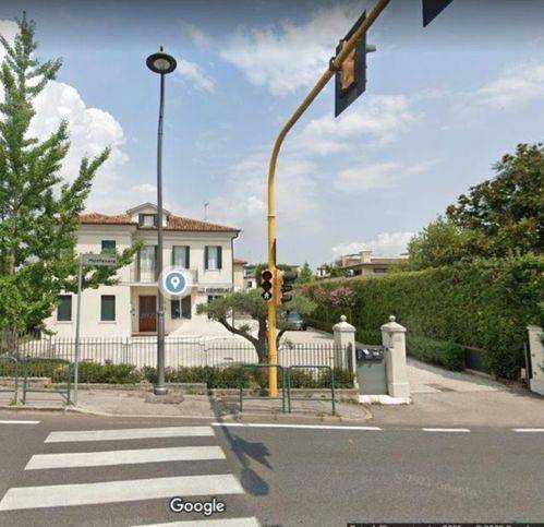 Villa unifamiliare via Monfenera, Viale Luzzatti, Treviso
