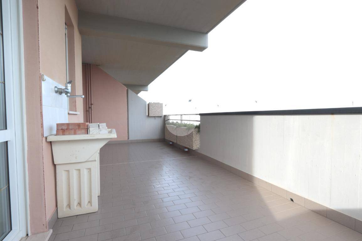 Trilocale via C  Colombo 19, Silvi Marina, Silvi