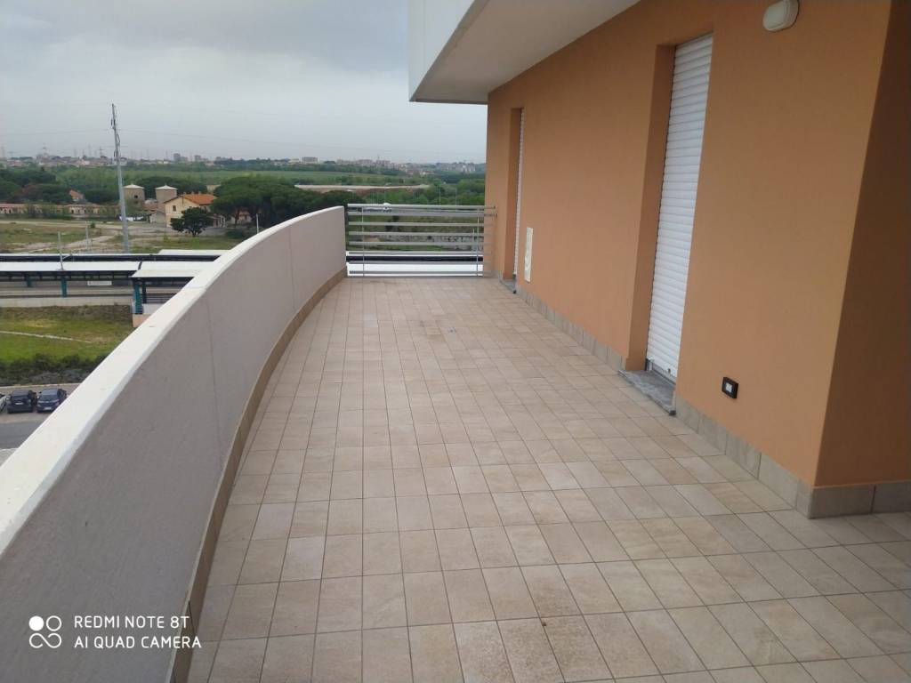 Vendita Attico in via Luigi Crocco Roma. Nuovo, con terrazza, rif. 93150224