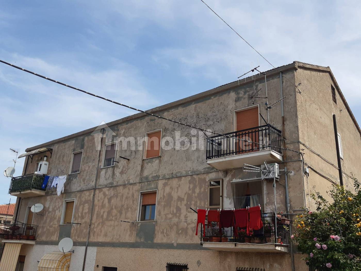 Trilocale viale Italia, Centro, Rose