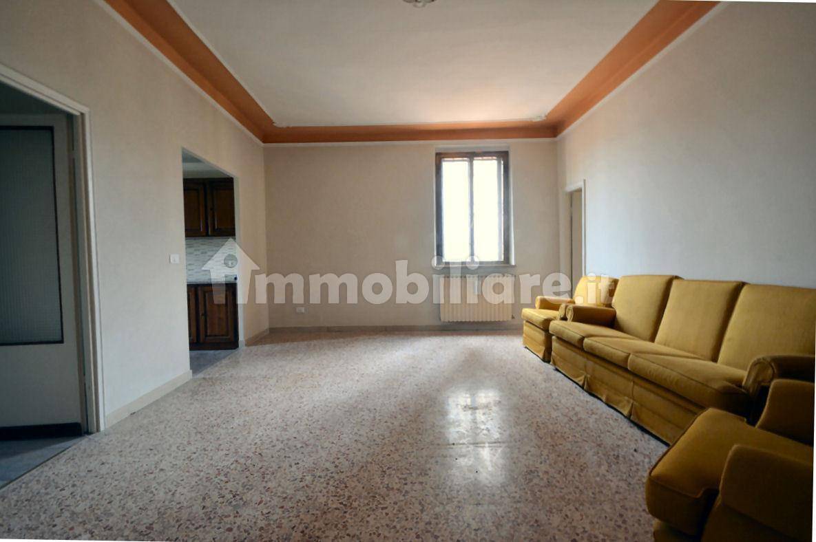 Appartamento via della Cavallerizza, 55100, Piazza Napoleone - San Michele, Lucca