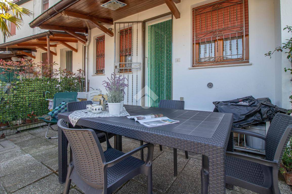 Trilocale via Castrocaro 78, Lido di Savio - Lido di Classe, Ravenna