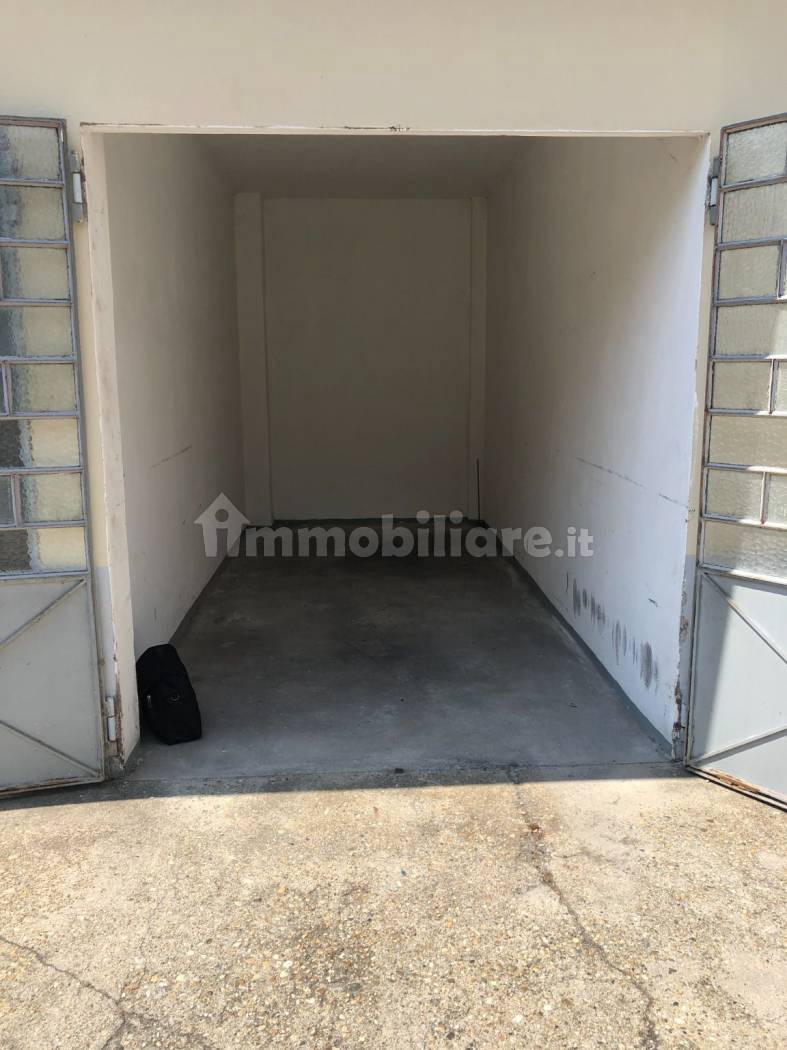 Garage - Box in Vendita