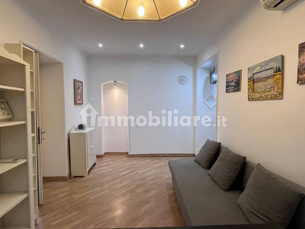 Affitto Appartamento Roma. Bilocale in via Vespasiano 17A. Ottimo stato ...