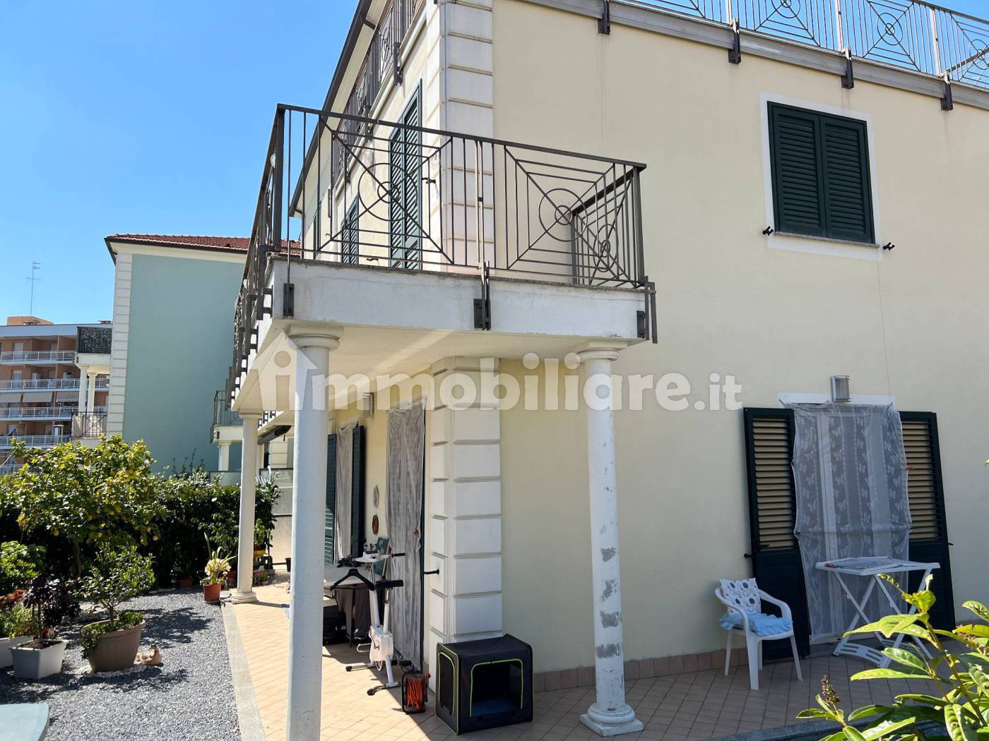 Bilocale via Aurelia 30, Riva Ligure