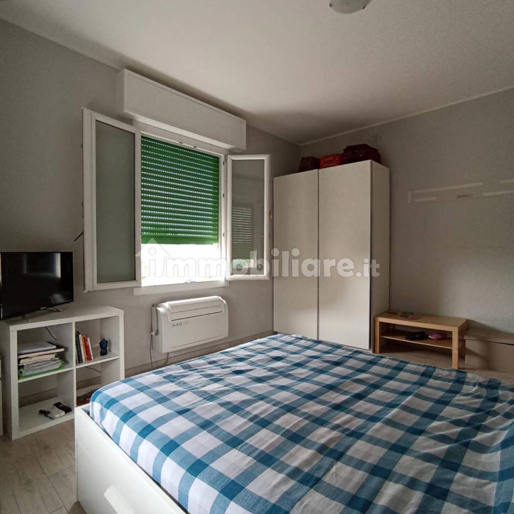 Bilocale Strada Langhirano 8, Montanara - Cinghio, Parma