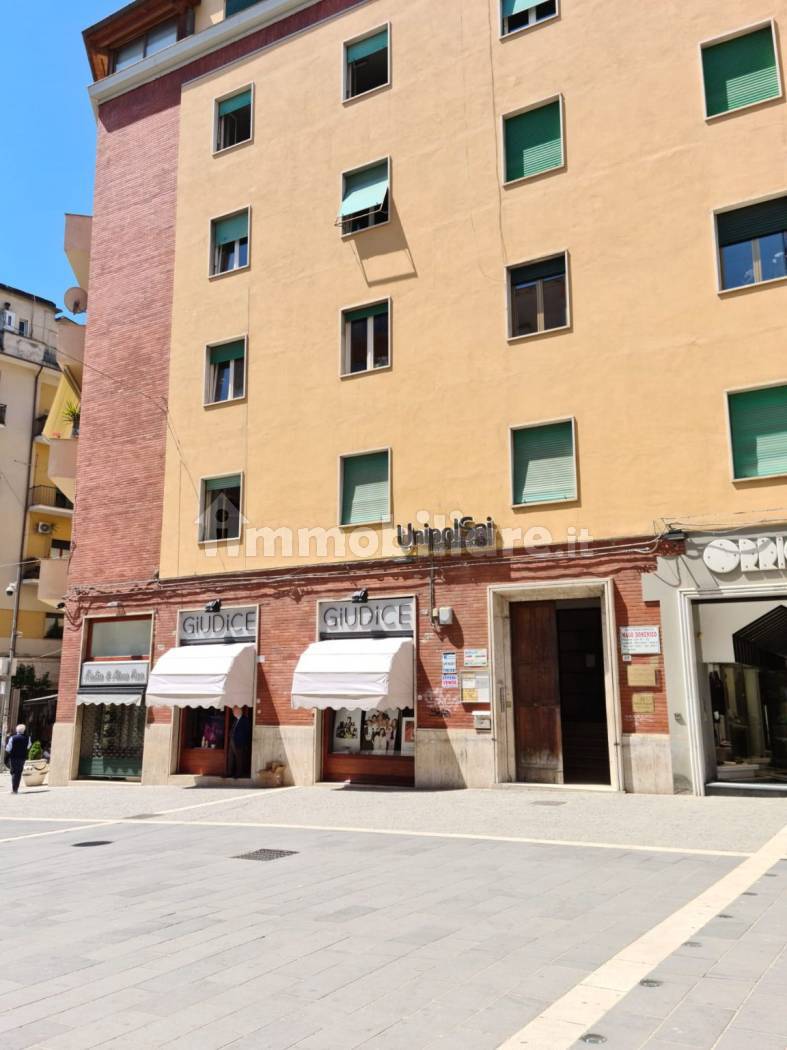Quadrilocale corso Giuseppe Mazzini, Centro, Cosenza