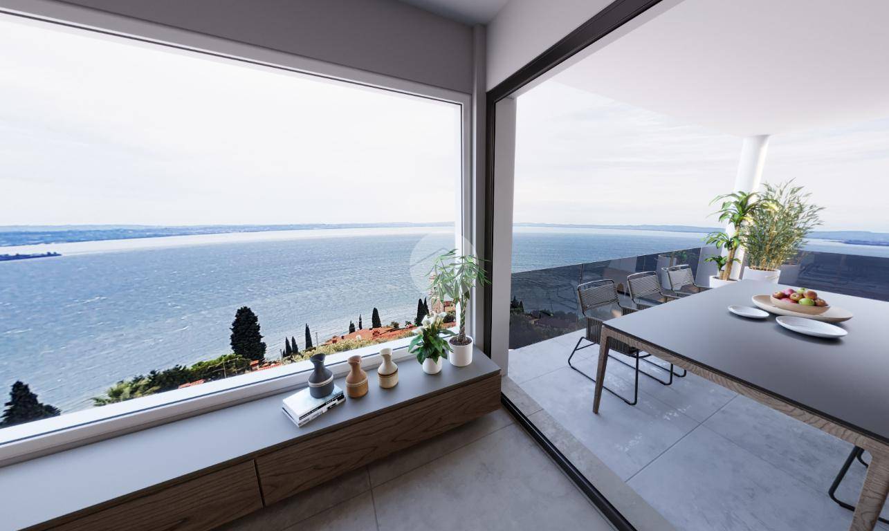 Villa a schiera via Vigole 1, Toscolano Maderno, Toscolano-Maderno