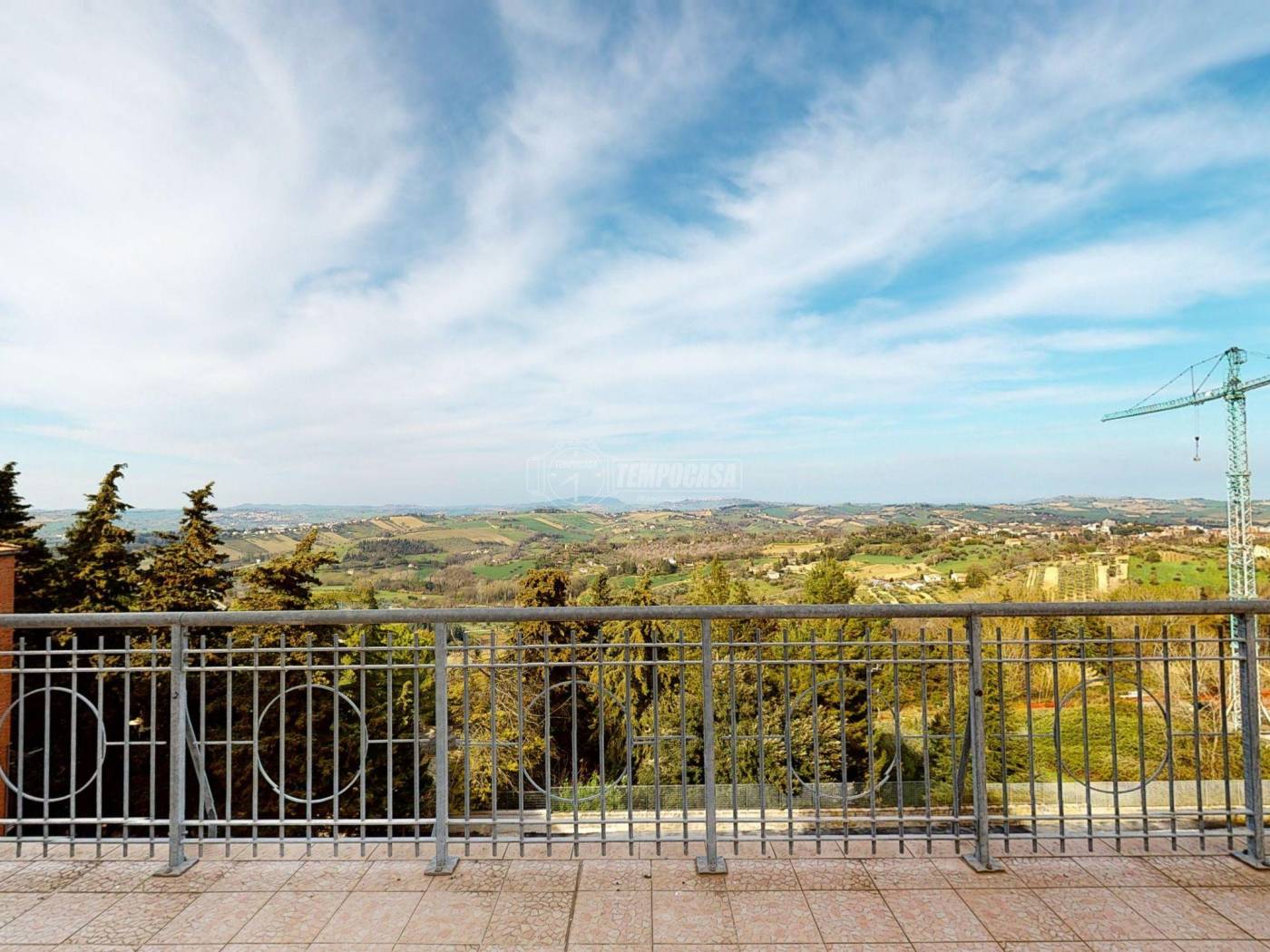 Appartamento piazza della Vittoria, Centro, Macerata