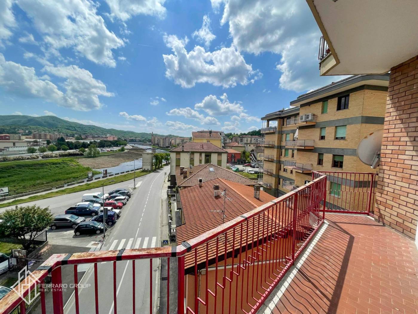 Appartamento corso Dante Alighieri, Centro, Cairo Montenotte