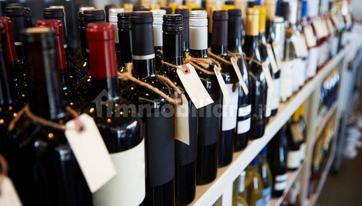 Attività commerciale in Vendita