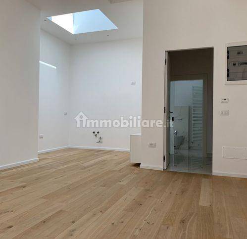 Trilocale Mazzini, Centro, Mantova