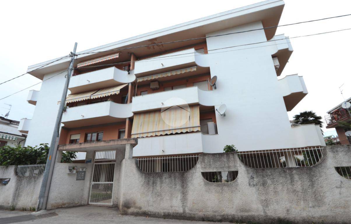 Trilocale via Mincio 16, Santa Filomena, Montesilvano