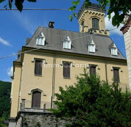 Monolocale Castello, Cervatto