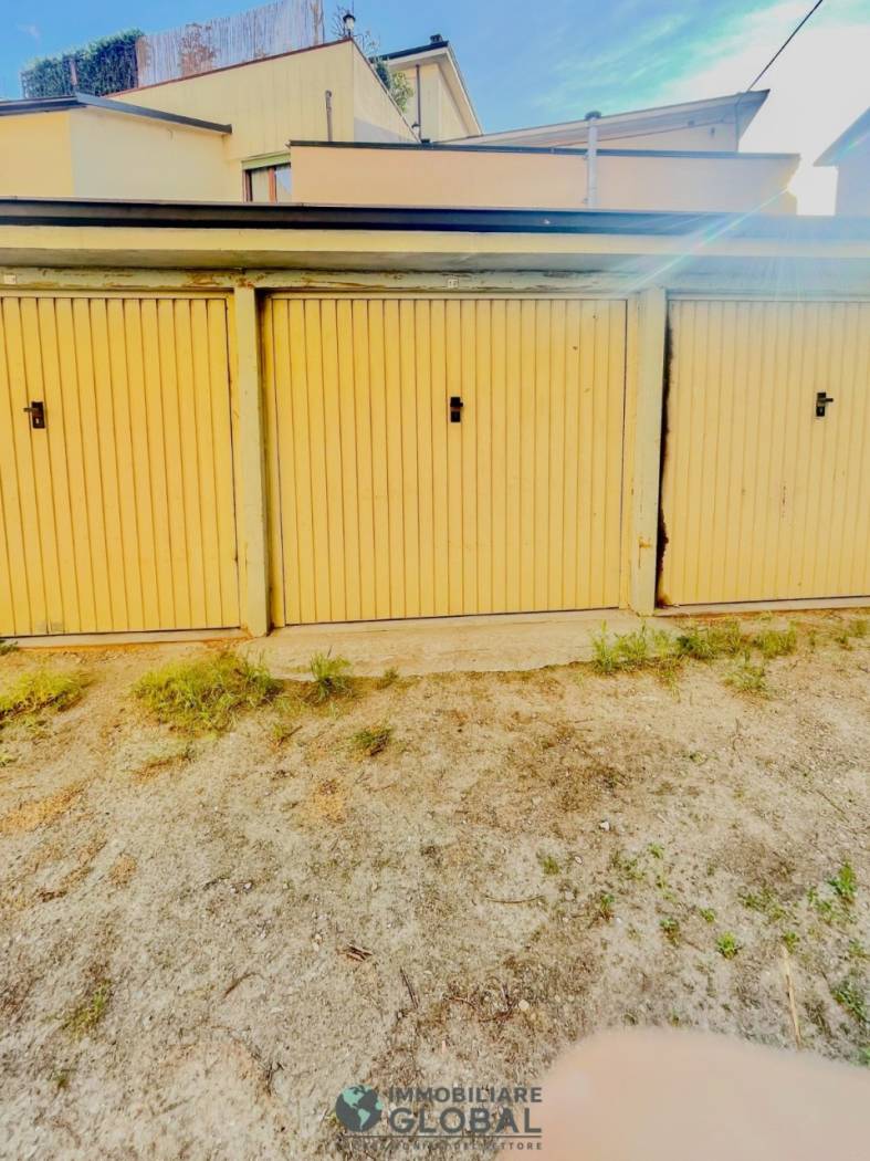 Garage - Box in Vendita