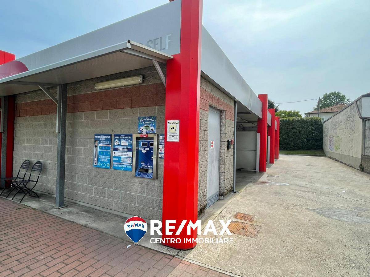 Autolavaggio in Vendita