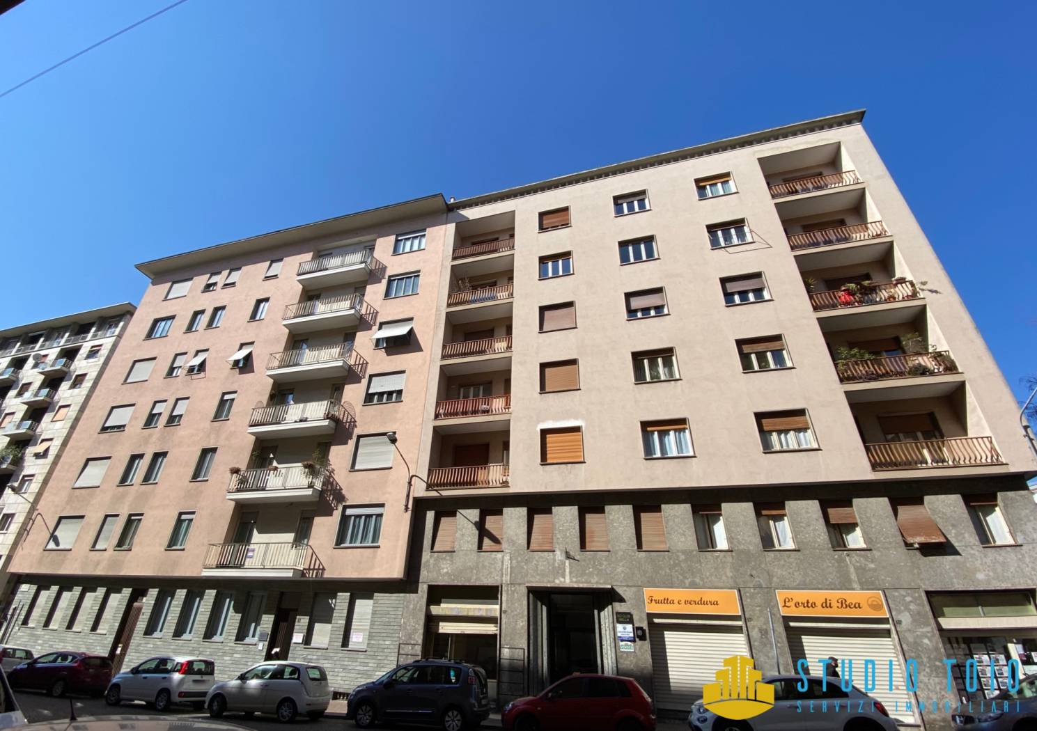 Locale commerciale in Vendita