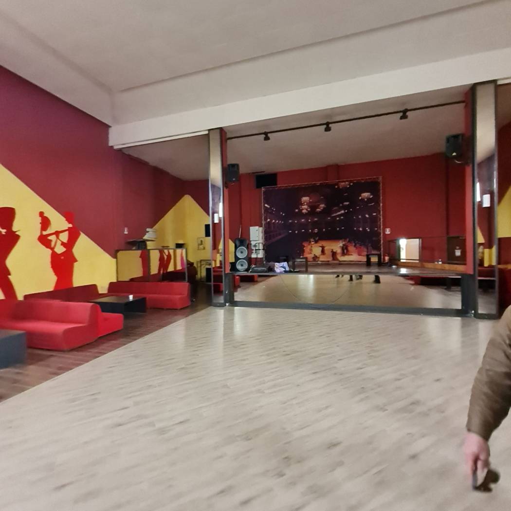 Locale commerciale in Vendita