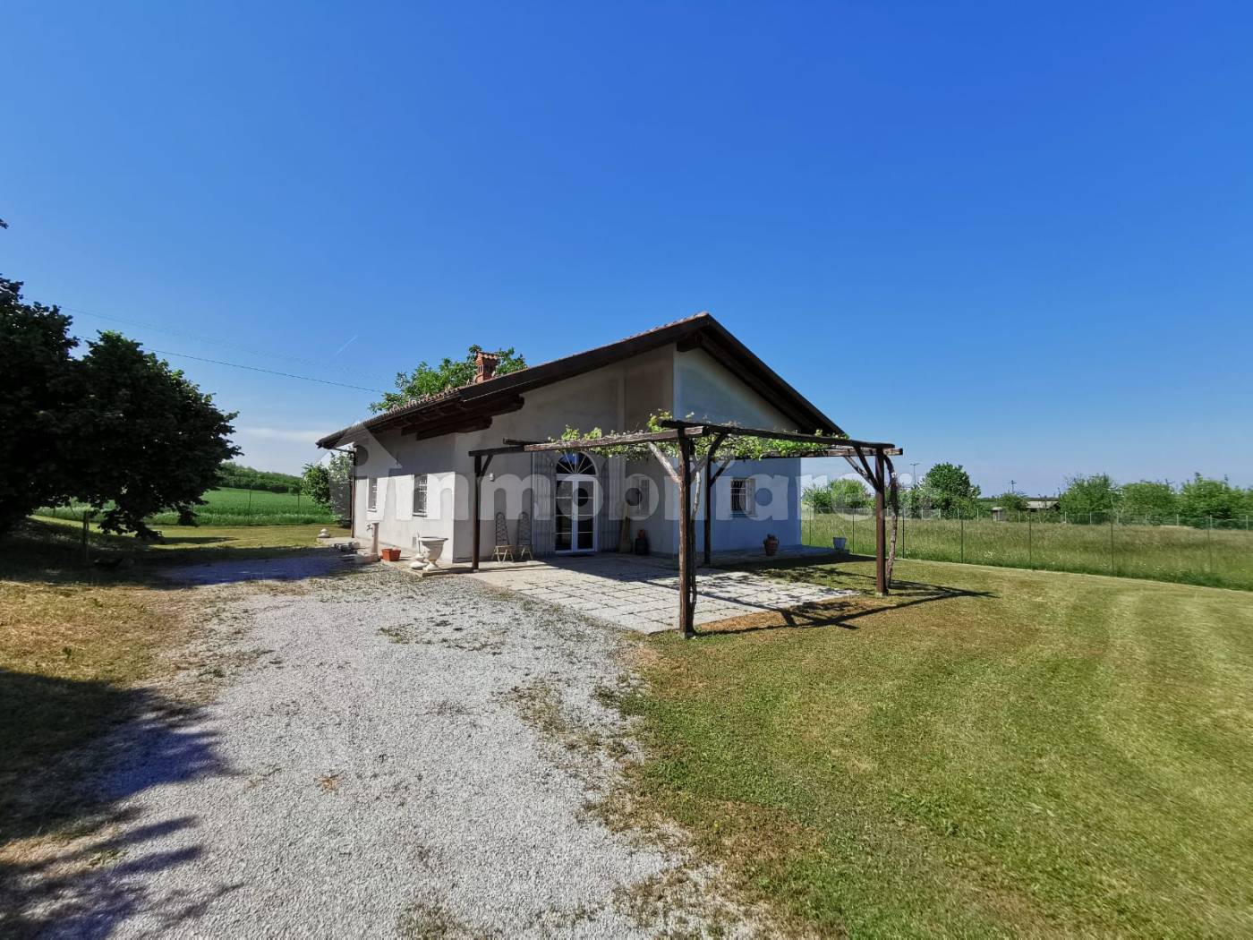 Villa unifamiliare frazione Buretto, Bene Vagienna