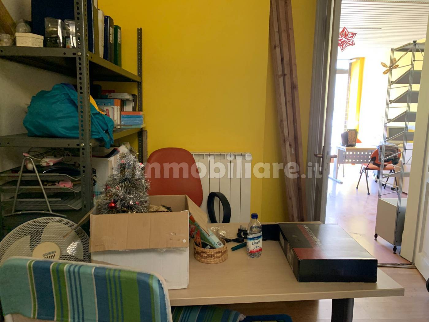 Locale commerciale in Vendita