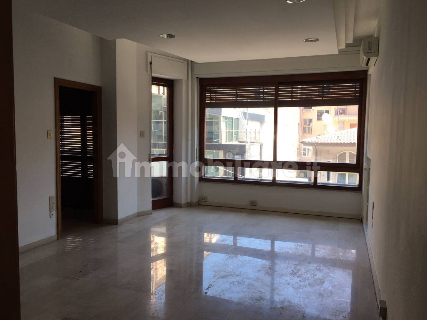 Appartamento via Nicola Fabrizi 161, Piazza Salotto - Corso Umberto, Pescara