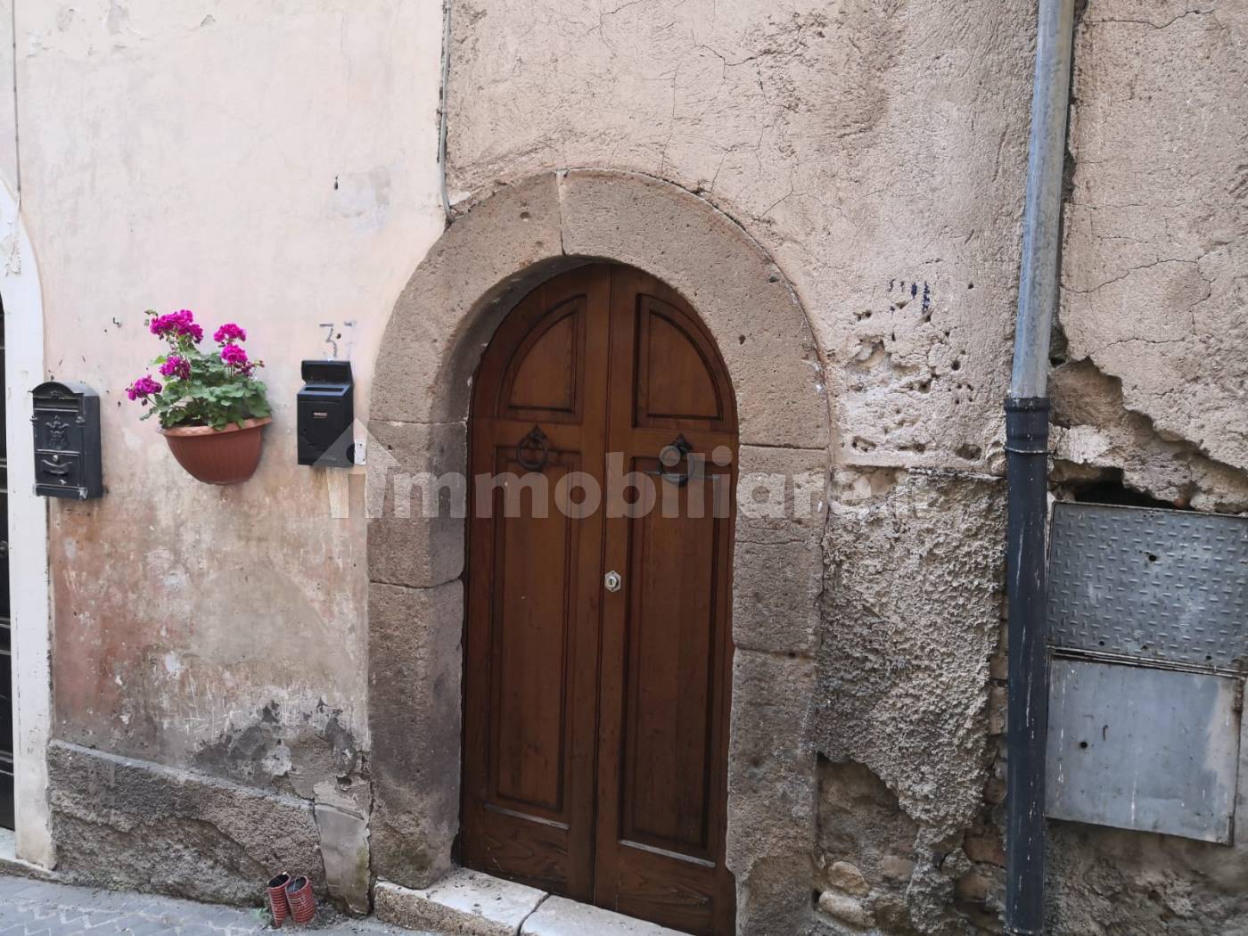 Bilocale via Pelasga, Cori